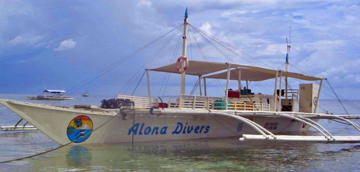 Alona Divers at Alona Beach in Panglao - Bohol Guide